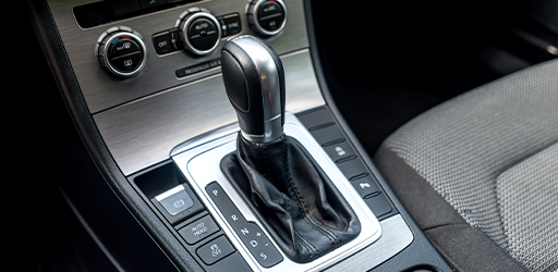 How to Drive an Automatic Car - Stoneacre Motor Group